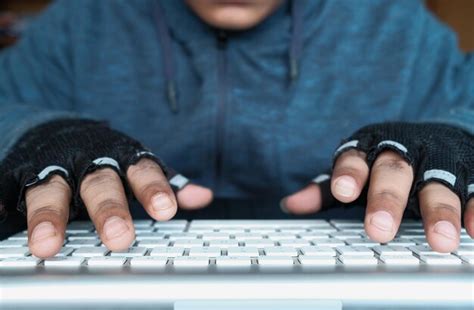 Premium Photo Hacker Stealing Data Laptop Laptop Closeup