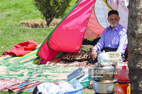 ایمنا سیزده بدر در پارک ساحلی زرین شهر