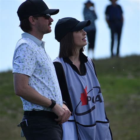 Leighton Bearchell Leightonbearchell • Instagram Photos And Videos