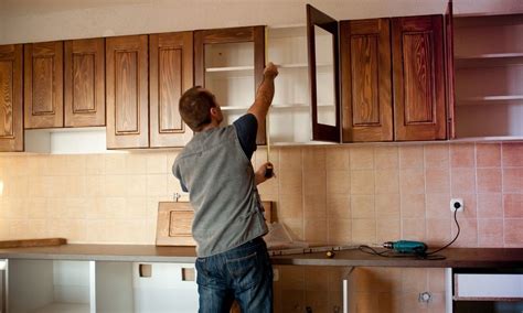 How To Know If You Should Repair Or Replace Kitchen Cabinets