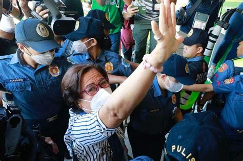 Philippine Court Acquits Top Critic Of Dutertes ‘war On Drugs The