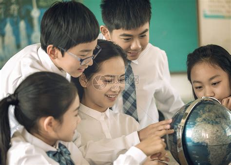 青少年教育高清图片下载 正版图片501104421 摄图网