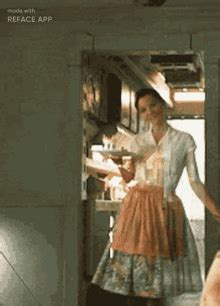 Housewife Meme S Tenor