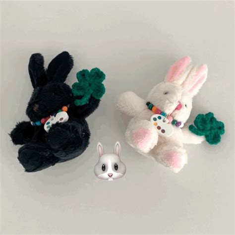 1 1할인 네이클로버 무지개 목걸이 토끼 키링 버니인형 가방인형링 에이블리