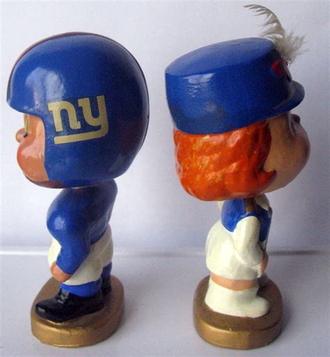 Lot Detail 60s New York Giants Kissing Pair Bobbing Heads