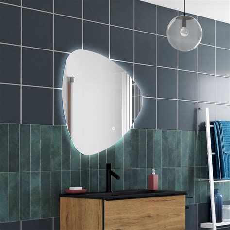 Mandel Illuminated Mirror Led 78 Cm