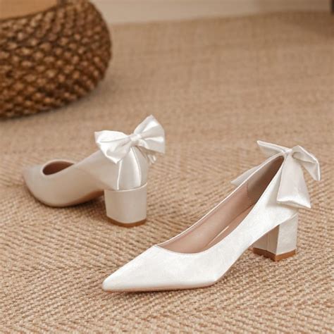 220 260 엔로아 57cm 새틴 결혼식 리본 통굽 웨딩구두 2color