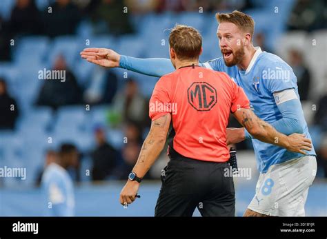 MalmÖ Sweden 20251027malmös Captain Pontus Jansson Is Upset In The