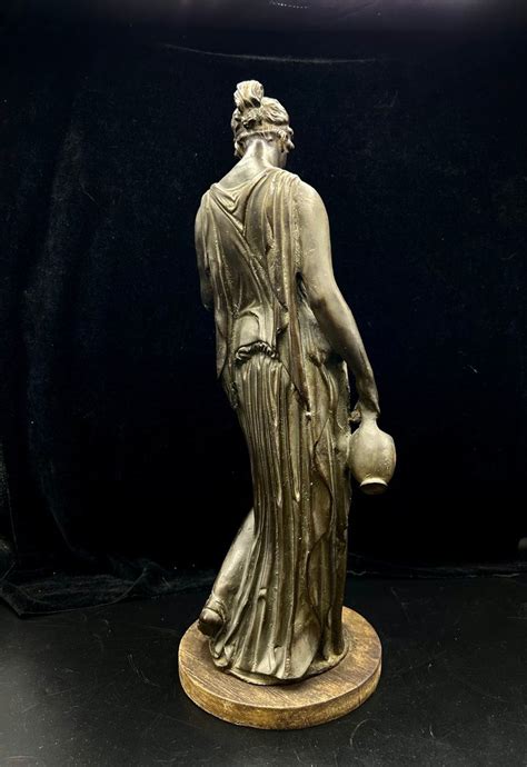 Beeldje Dea Ebe Brons Online Veiling Catawiki