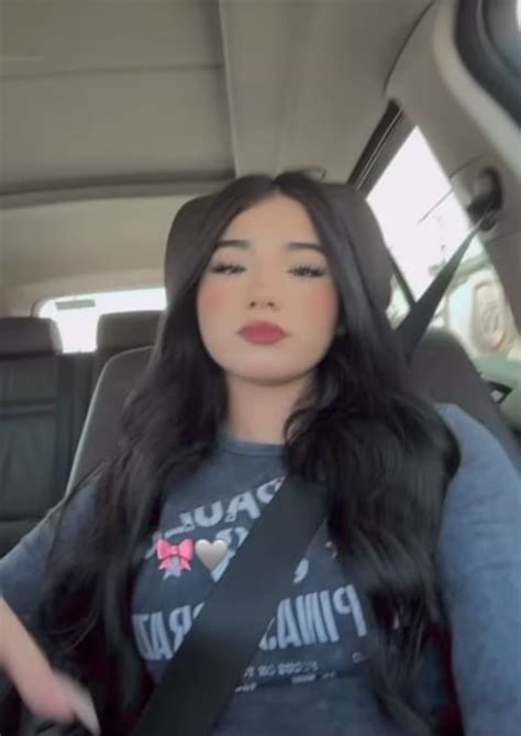 Divina Ella Rnaileaarllnpa