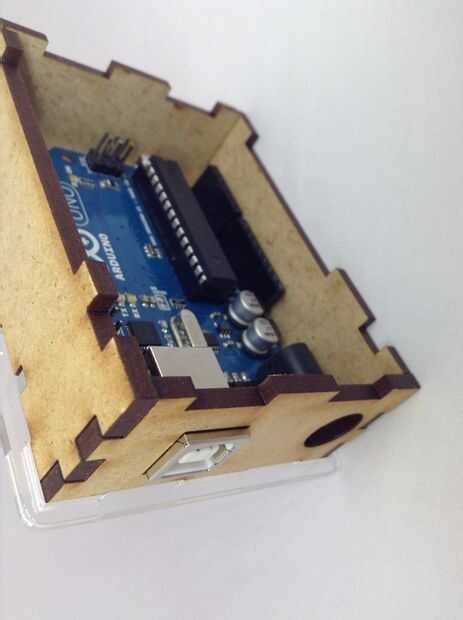 Caja para Arduino con corte láser Uno Mega Leonardo Yun Paso 7
