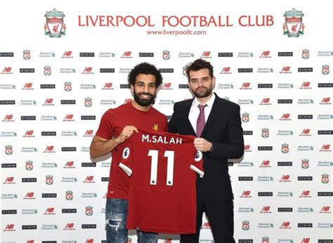 وكيل محمد صلاح يثير التكهنات حول مستقبله في ليفربول بطولات
