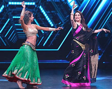 Madhuri Dixit Performs Belly Dance Moves For ‘dance Deewane Desiblitz
