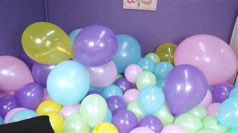 Custom Fetish Shoots Brookevixens Easter Balloon Popping Party Hd