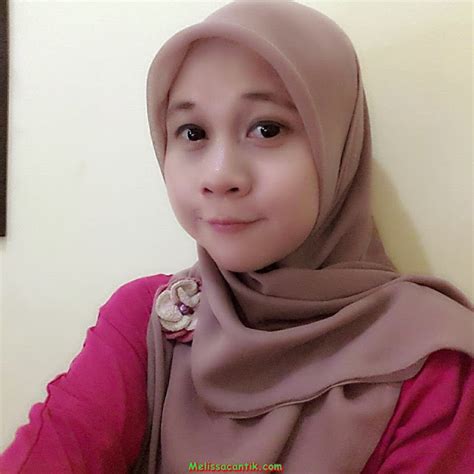 Photo Gadis Berkerudung Cantik Manis Di Twitter Dan Facebook Kumpulan