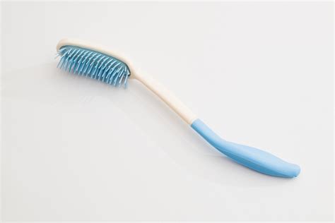 Массажная расческа с длинной ручкой для инвалидов пожилых людей купить с доставкой по