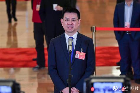 全國政協十三屆二次會議第三場委員通道 9位全國政協委員接受採訪3 2019全國兩會 人民網