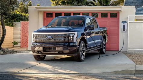 La pickup más famosa del mundo empieza a fabricarse en versión eléctrica Infobae