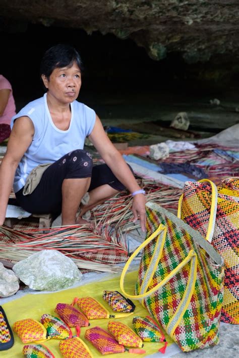 The Banig Weavers In Saob Cave Of Basey Samar Out Of Town Blog