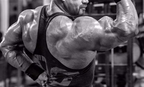 Come Allena La Schiena Branch Warren In Svezia Ultimatebeefmagazine
