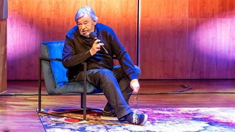 Gravin Eloise Deelt Selfie Zonder Kleren Roddelpraat Showbizz En