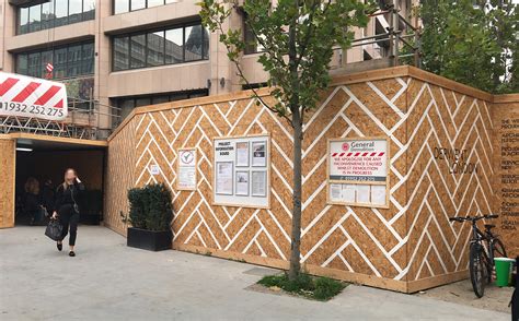 Hoarding To Scaffold Structures