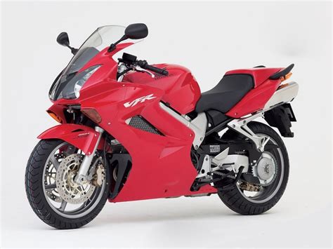 HONDA VFR800 Interceptor 2004 2005 Specs Performance Photos