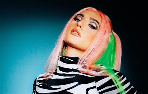 Bee Arnold — Toxic Euphoria