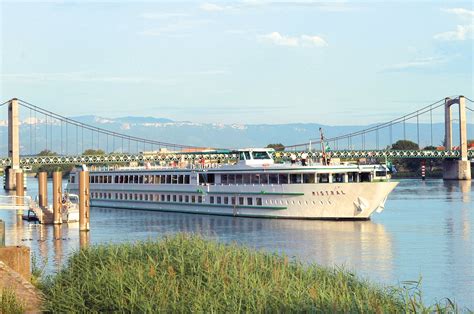 MS Leonardo da Vinci über Flusskreuzfahrten beim