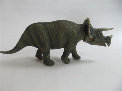 Vintage Jurassic Park Triceratops 1993 Vintage Collectible Etsy