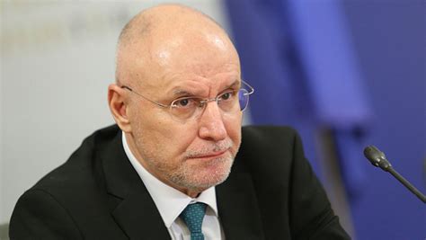 Управителят на БНБ Димитър Радев препоръча 10 буфер в бюджета