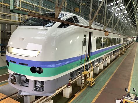 【e653系「上沼垂色」塗装完了！】 Jr東日本 新潟のってたのしい列車旅 Facebook