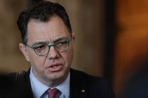 Incredibil Ministrul Radu Oprea Recunoaște Că Este Haos La Ministerul
