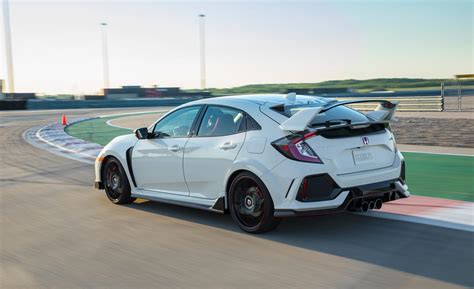 2017 Honda Civic Type R Review Pricing And Specs