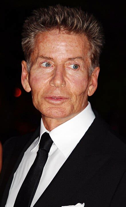 קלווין קליין ויקיפדיה