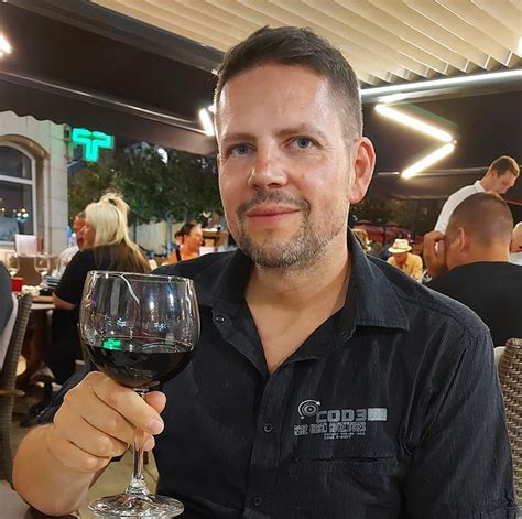 Marko Hriberšek Medium