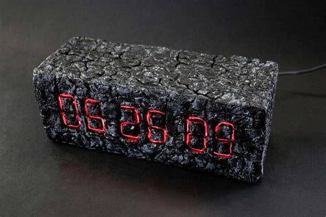 Spiritus Diffuser Alarm Clock Hybrid Will Wake You Up To The Smell Of Freshly Brewed Coffee