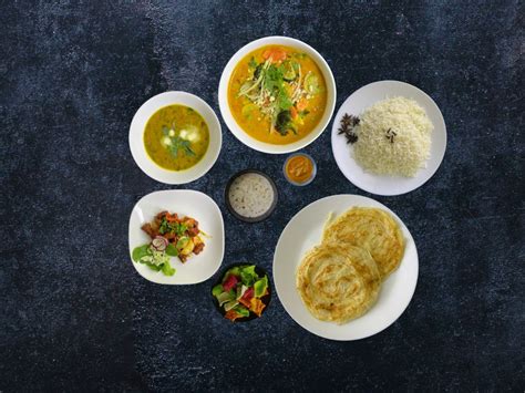 Delicious Platinum Curry Combo Platter Order Now