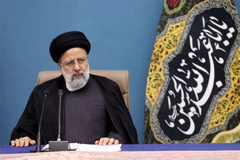 شهید رئیسی به منزل رئیس جمهور سابق نرفت پزشکیان به منزل بازسازی‌شده‌ای رفت که شهید رئیسی سکونت