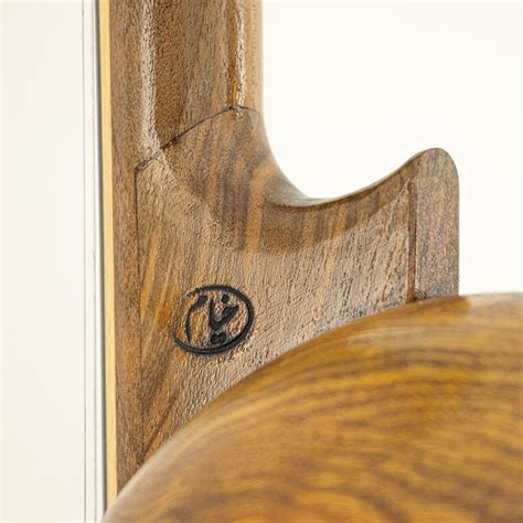 کمانچه خیام دسته آبنوس طرح دار سازکالا