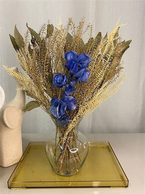 Arranjo flores naturais desidratadas ternura azul vaso Empório