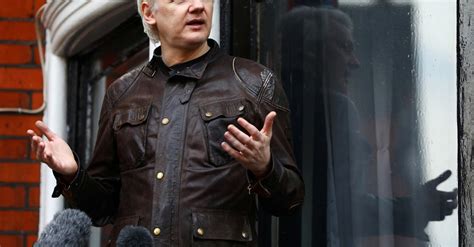 The Senate Intelligence Committee Has Asked Julian Assange To Testify