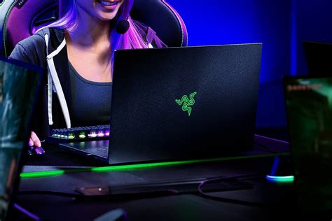 Order Razer Blade 16 Inch Gaming Laptop Worldwide