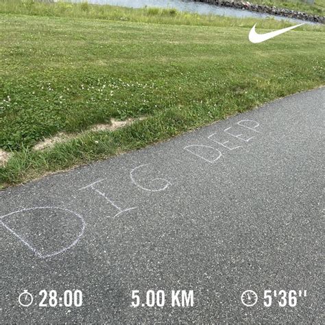Working Hard 255lbs Trying To Outrun The Dadbod R Nikerunclub