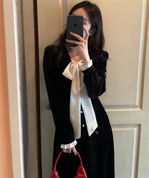 무드앤핏 루니아 벨벳 롱 원피스 위시버킷