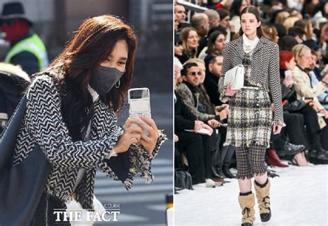 이부진의 아들 졸업식 패션샤넬 재킷 입고 손엔 Z플립