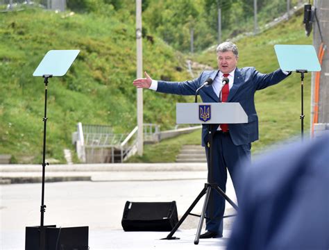Порошенко похвастался что Украина переиграла Россию