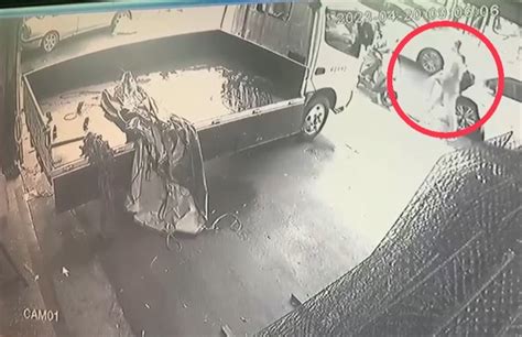 土城囂張槍擊！少年槍手下車淡定掃射51槍 女路人嚇破膽掉頭拔腿狂奔 社會 三立新聞網 Setncom
