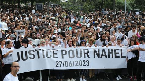 Protestos Contra Morte De Adolescentes Se Espalham Por Toda A França
