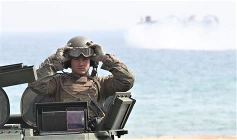 귀신 잡는 해병대 미군과 北 해안 침투 훈련 실시 Nk조선